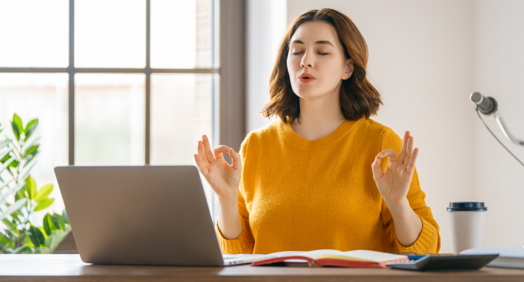 How To Practice Mindfulness at Work | Reframe App